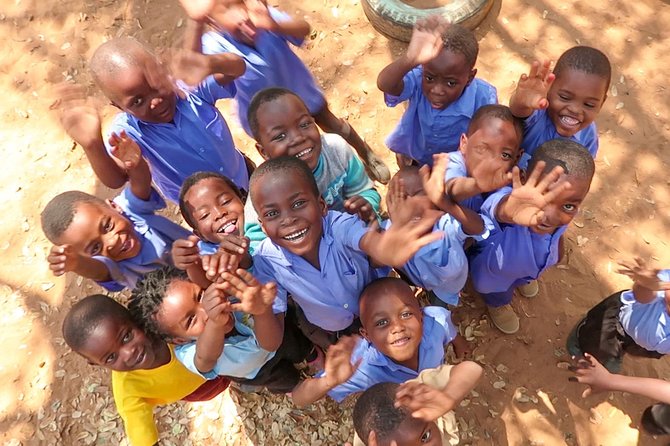 Volunteering with Community | Wonderful Zimbabwe